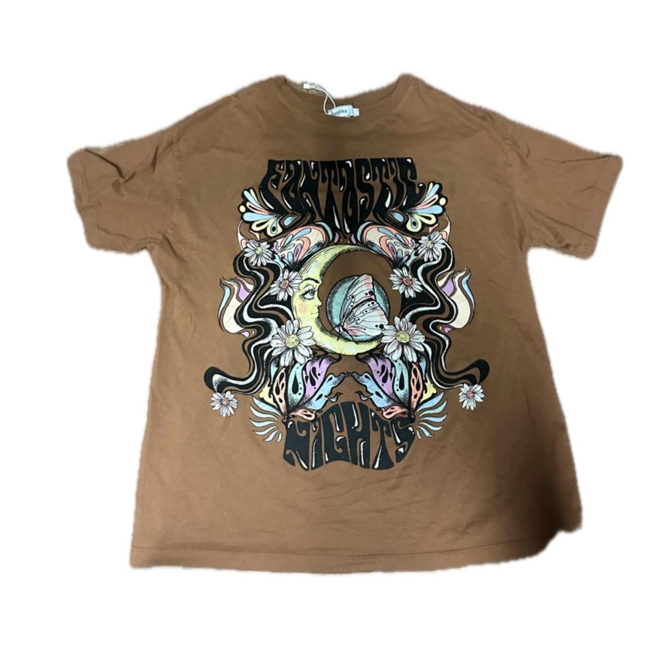 Brown graphic tee - Depop