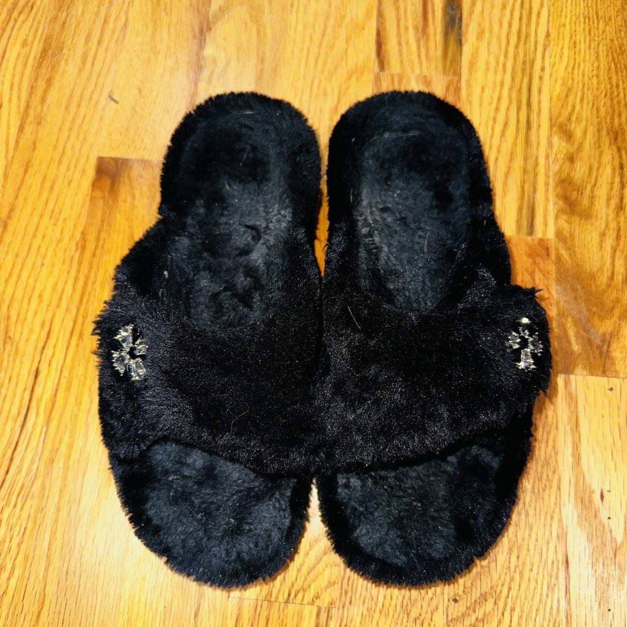 Womens Black Vionic Dream Lux Relax Faux Fur... - Depop