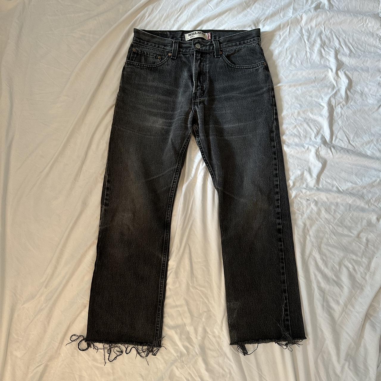 vintage low rise loose levi 505s NOTE: paint stains... - Depop