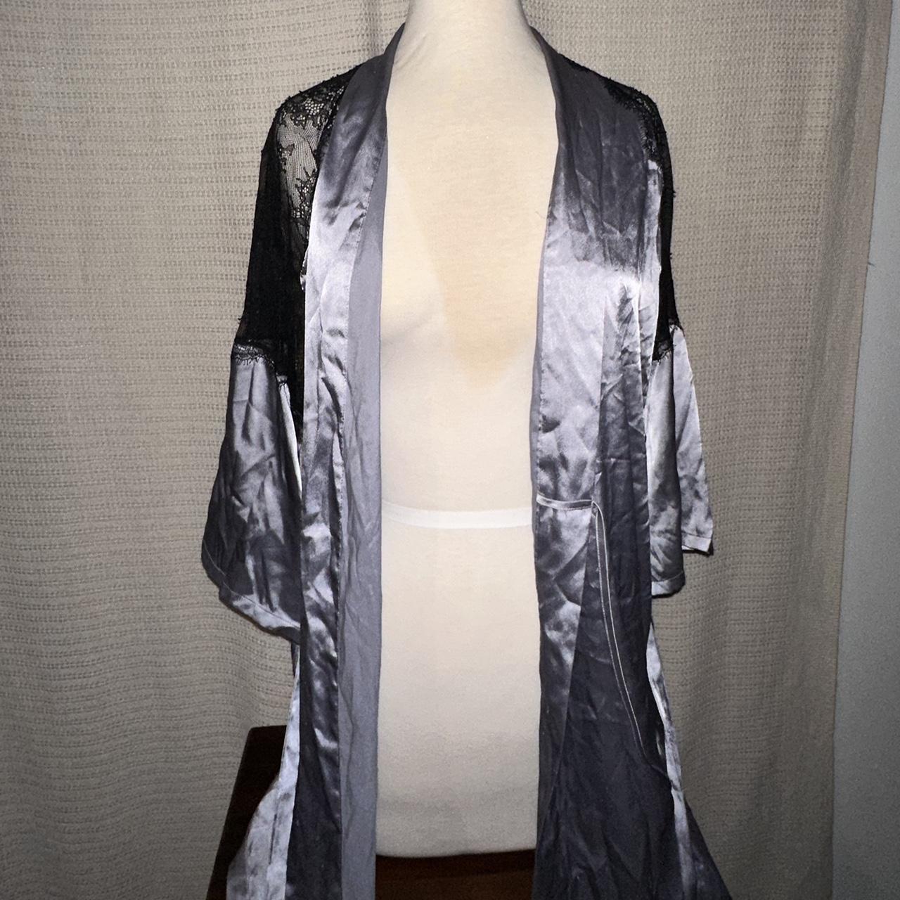 victoria’s secret angel silk robe - Depop