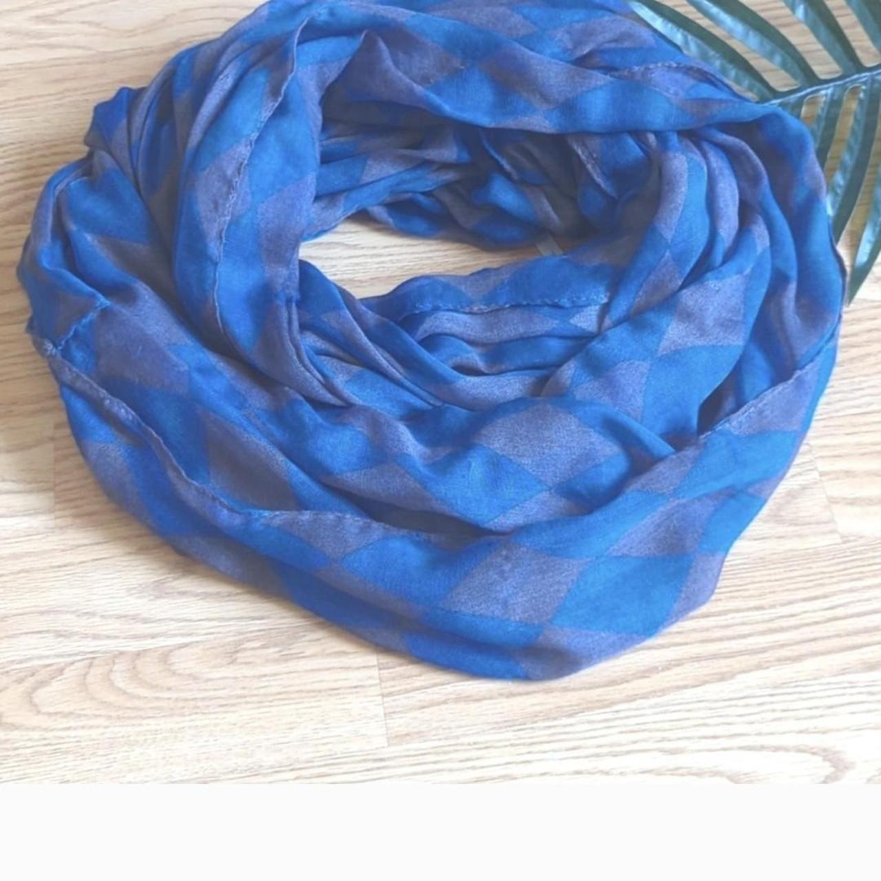 Blue and gray checkered sheer infinity... - Depop