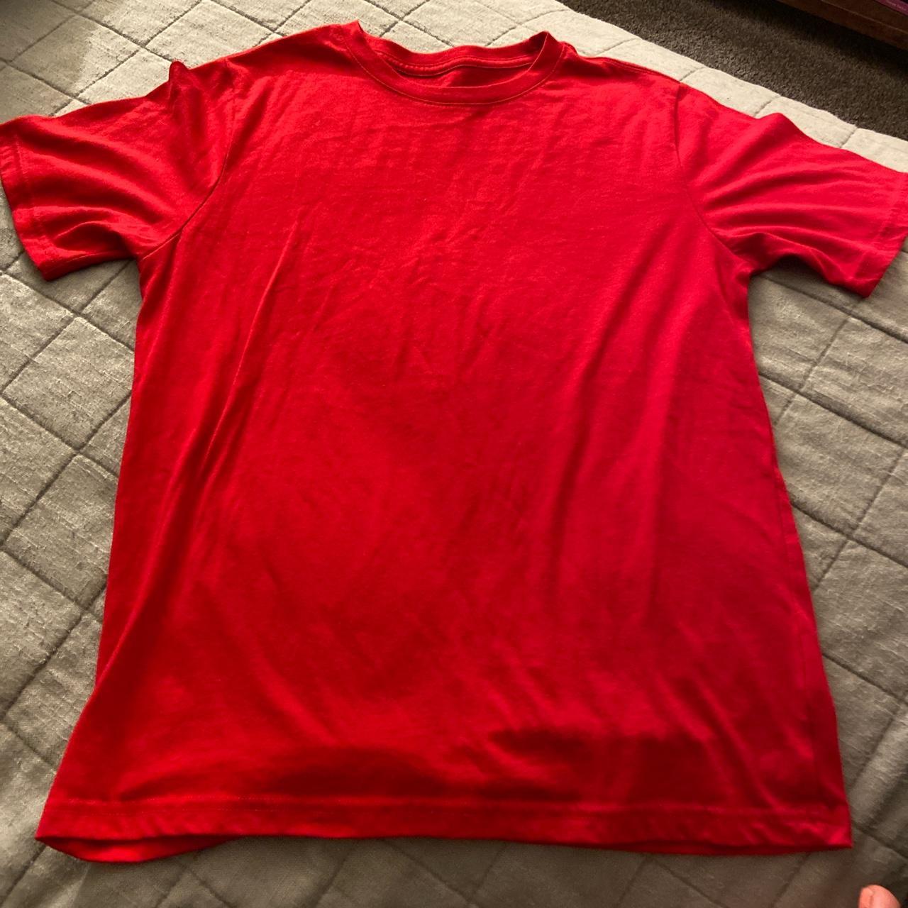 Wonder nation Plain red T-shirt Fits like unisex... - Depop