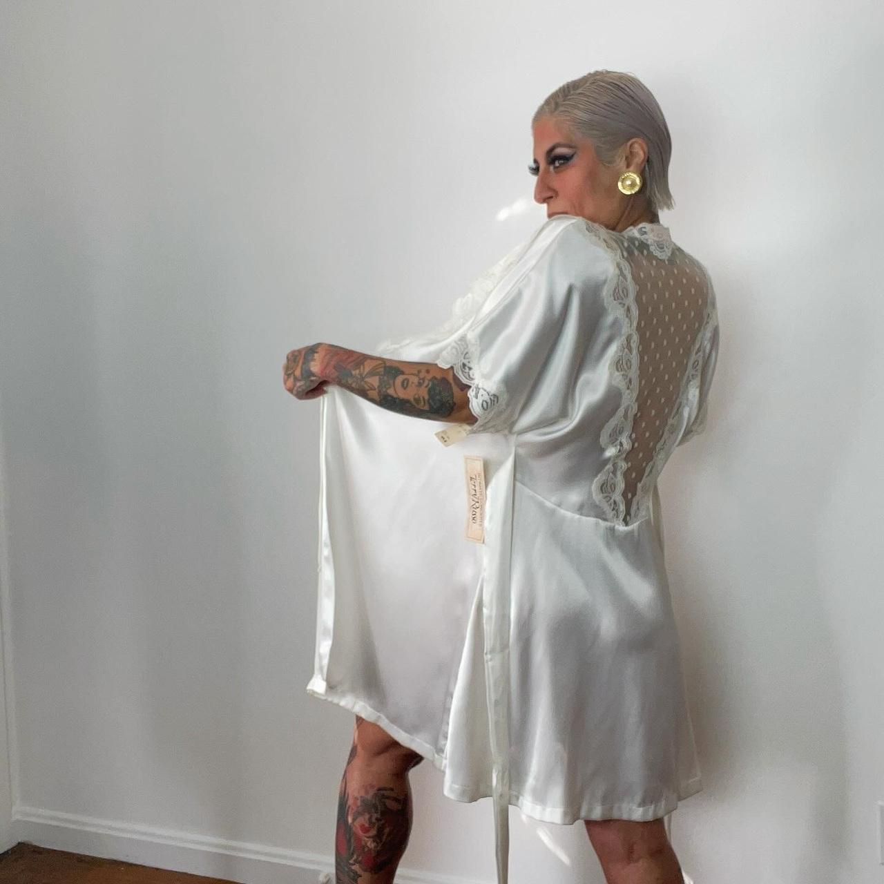 💋 SATIN & LACE 1980’s Vintage DEADSTOCK Cream Wrap... - Depop