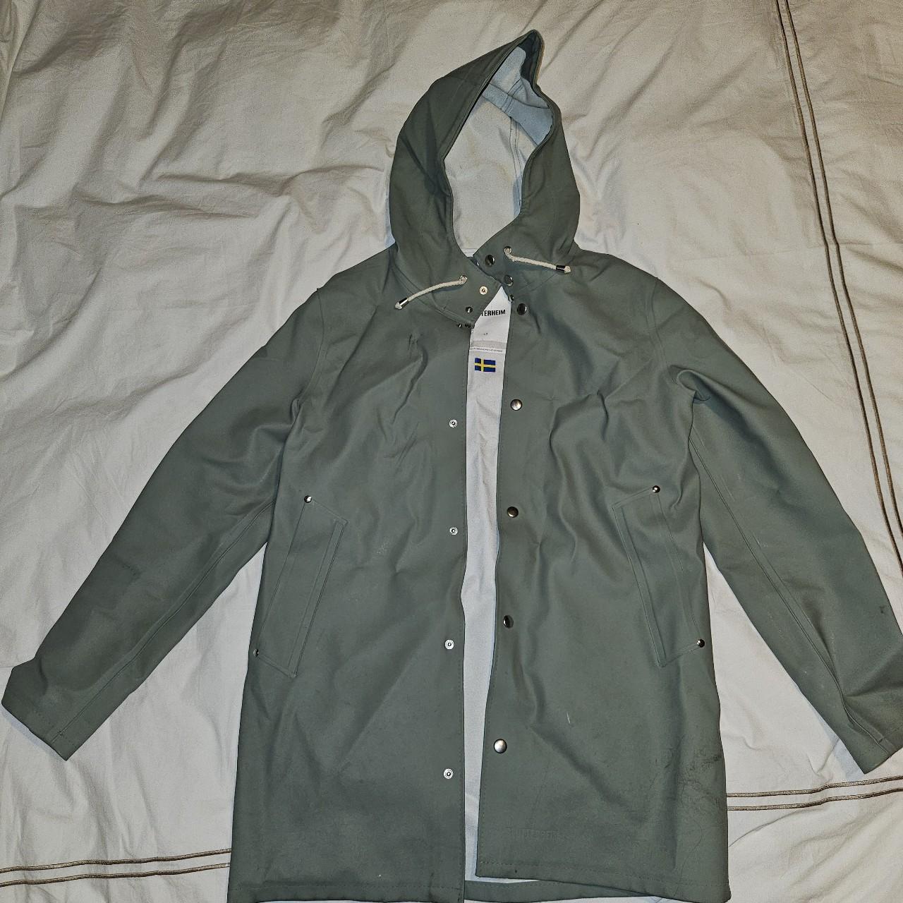Stutterheim rain coat in xs. I'm a size 10 and it... - Depop