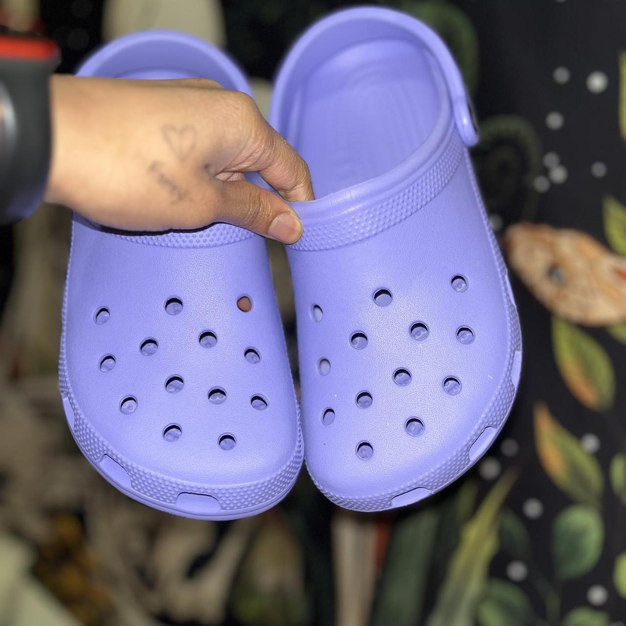 lavender crocs MEN 6 // WOMEN 8 • worn a fw... - Depop