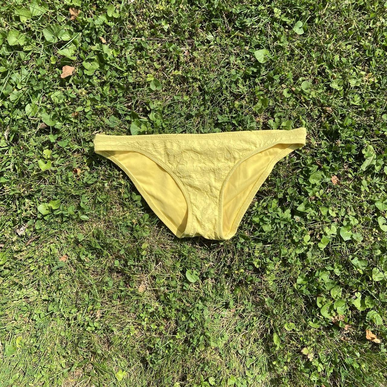 Time & Tru Yellow Low-Rise Bikini Bottom | Depop