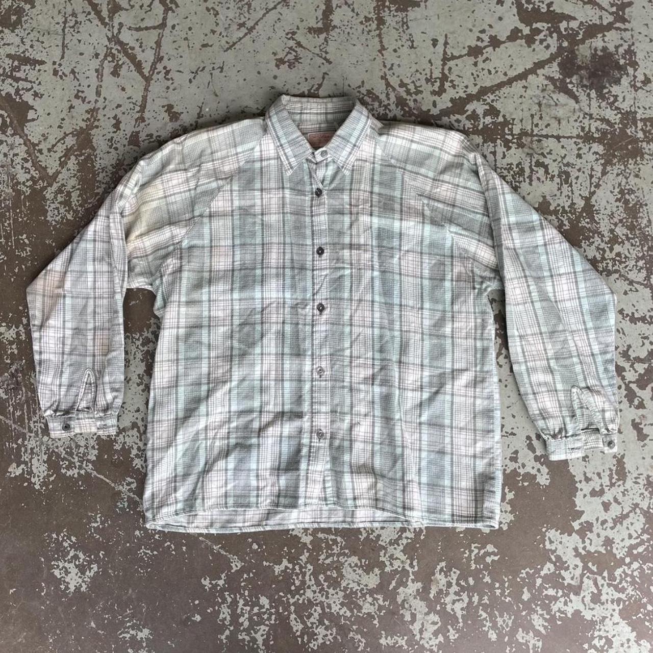 True vintage 50’s flannel Very nik and rwang... - Depop