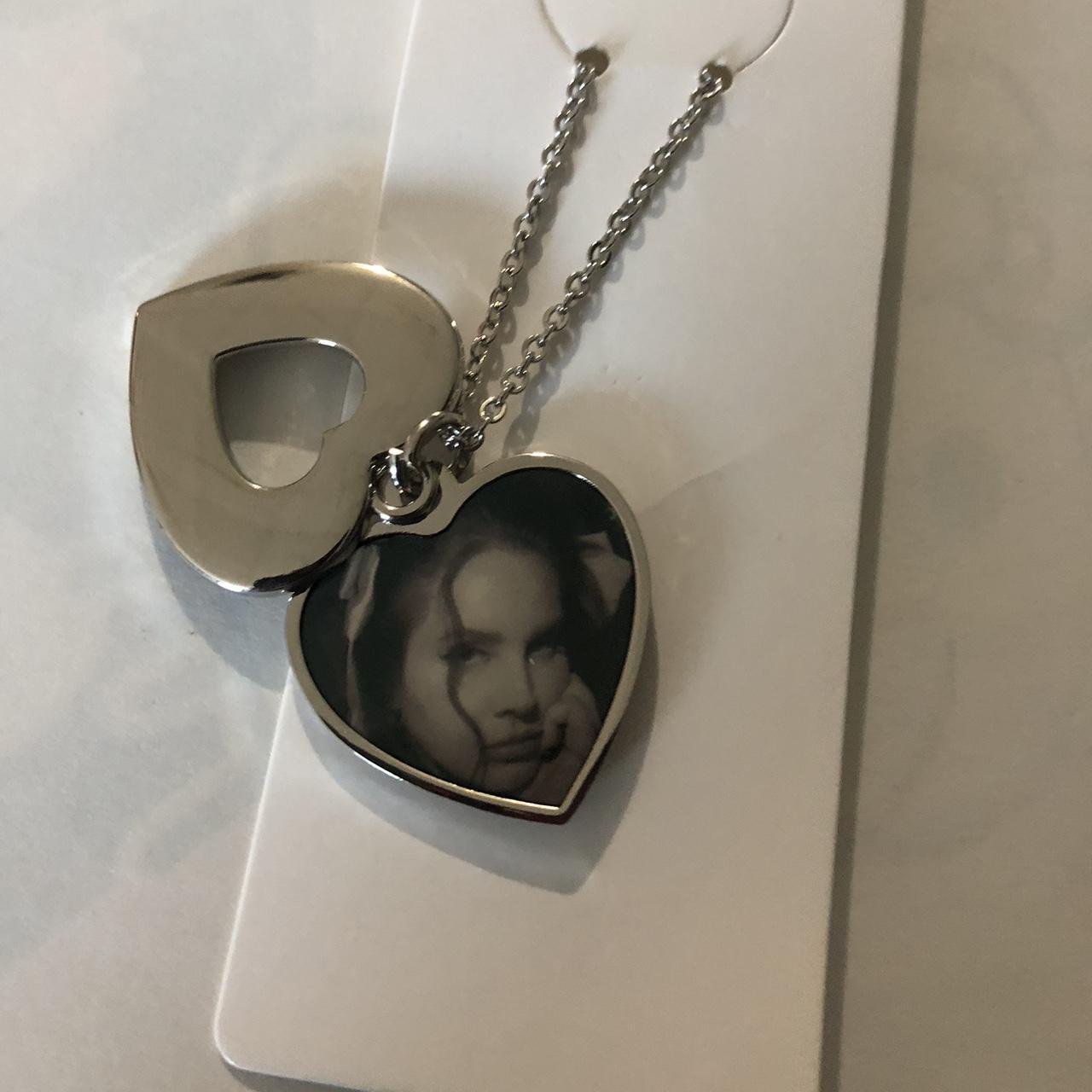Lana del Rey heart silver necklace... - Depop