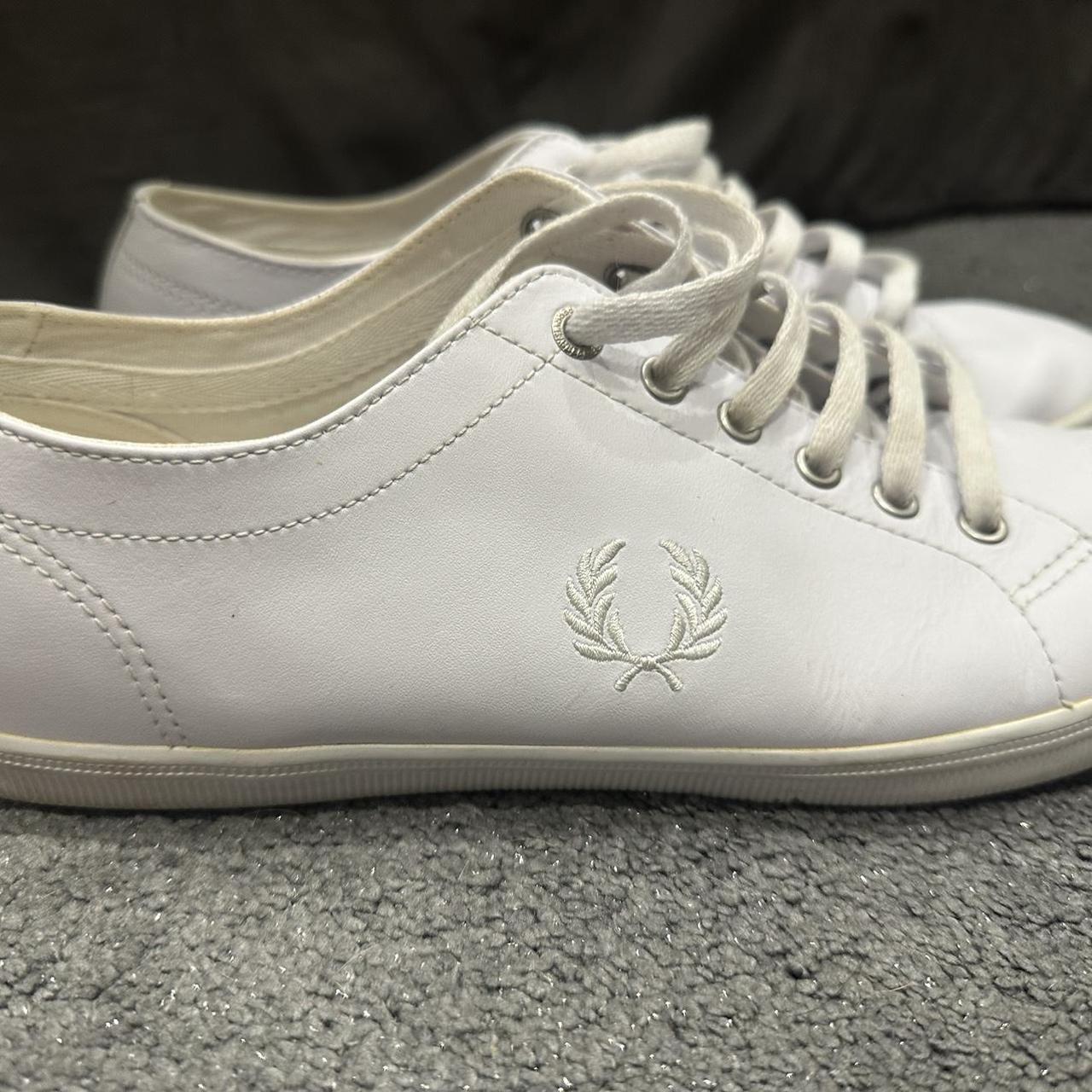 Excellent worn condition Genuine Fred Perry Size uk 9 - Depop