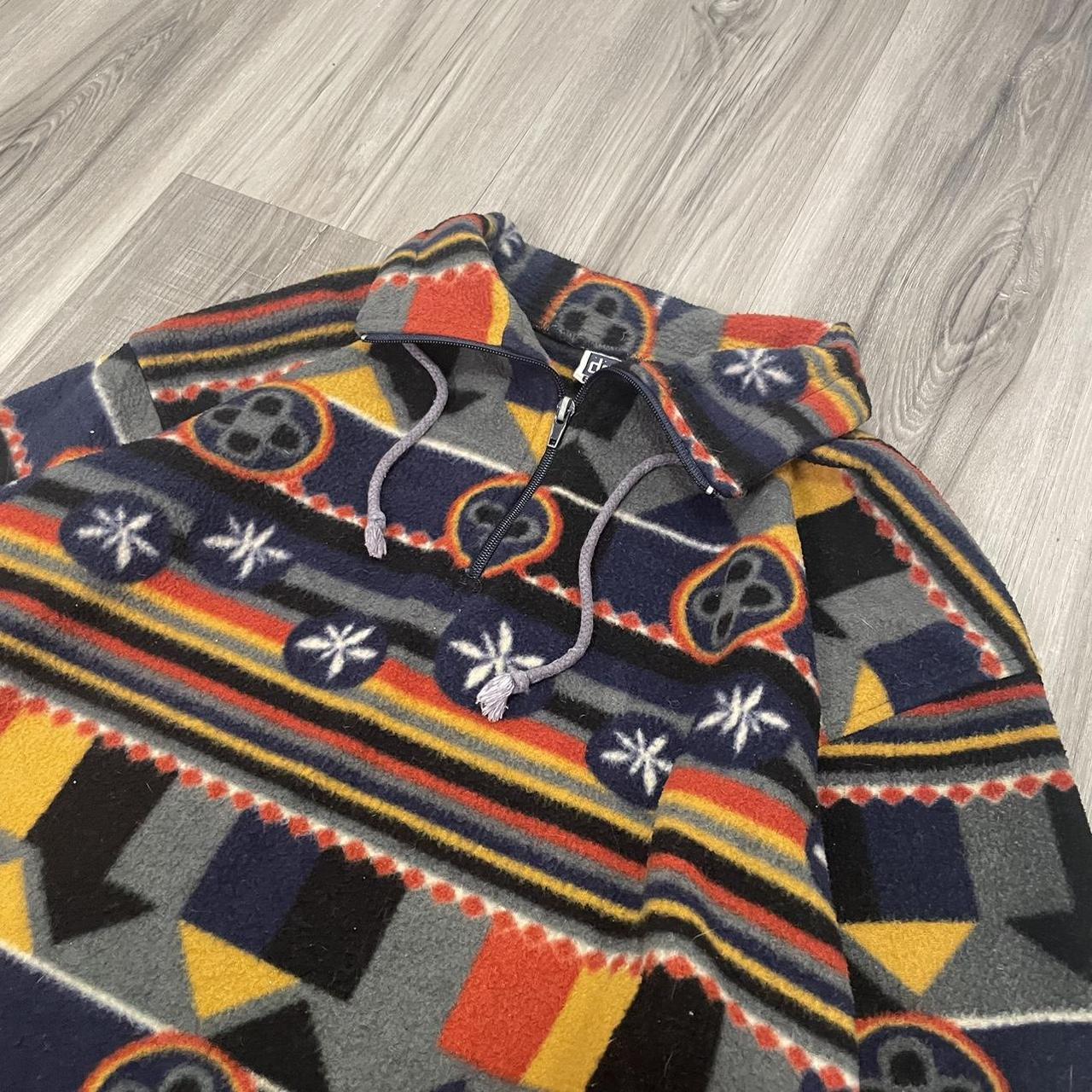 Vintage 90s Pattern Fleece Pullover... - Depop