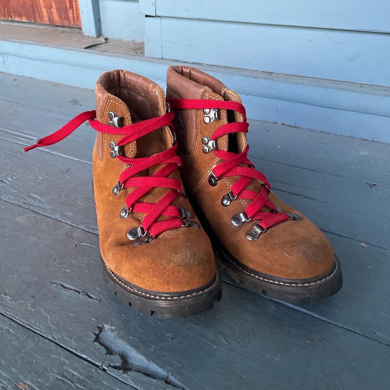 Vintage danner style suede hiking boots 7m 8.5w Nice... - Depop