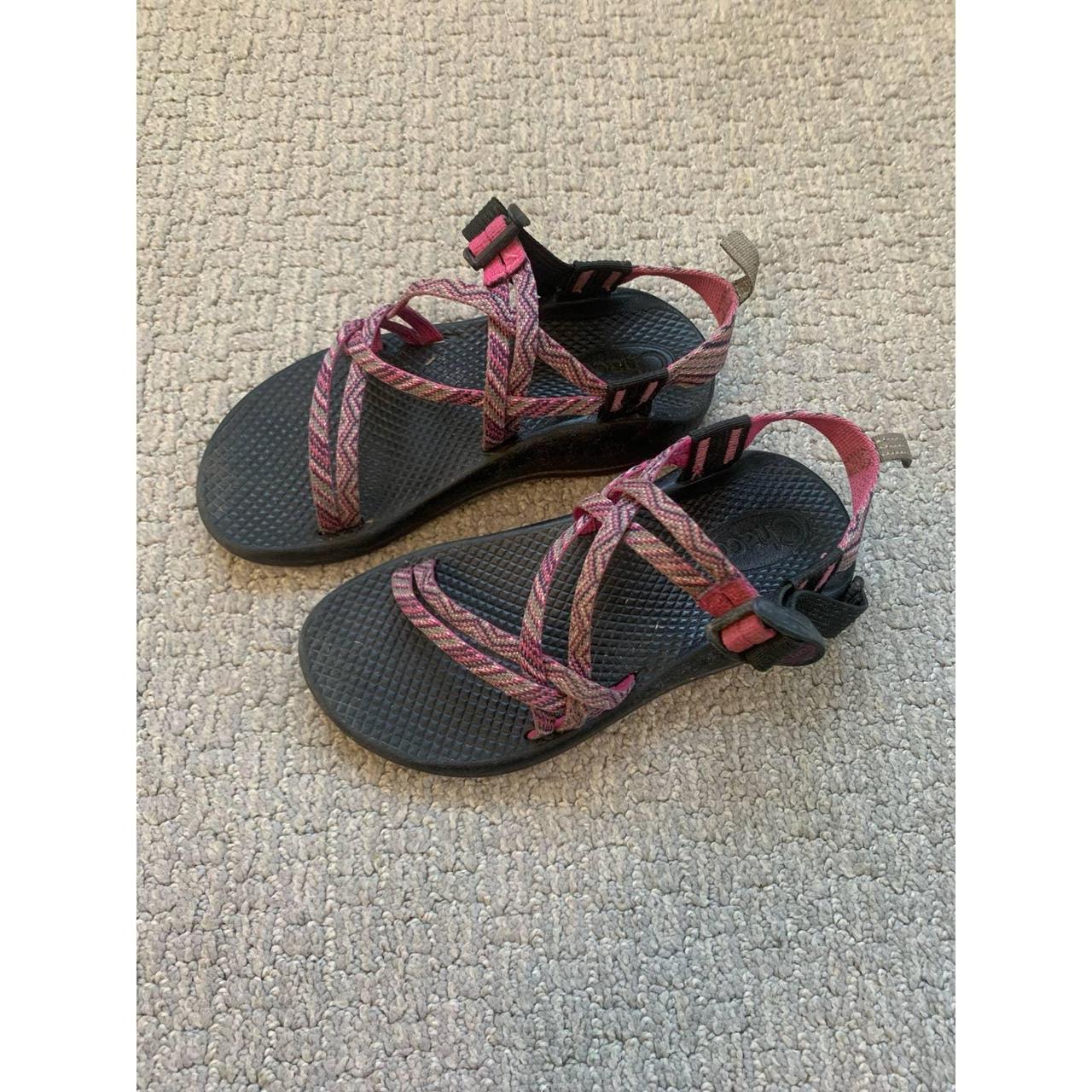 Chacos ZX/1 Ecotread Pink/Black Girls Youth Size 3 - Depop