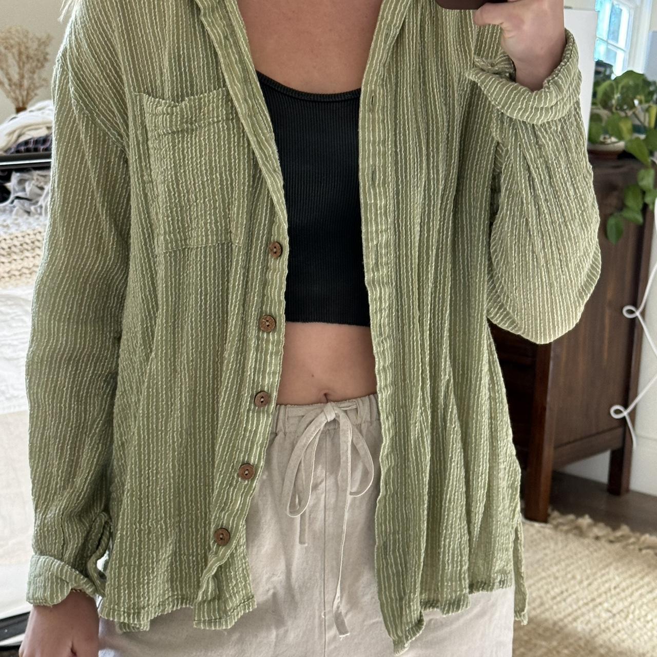 Billabong Green linen button up - Depop