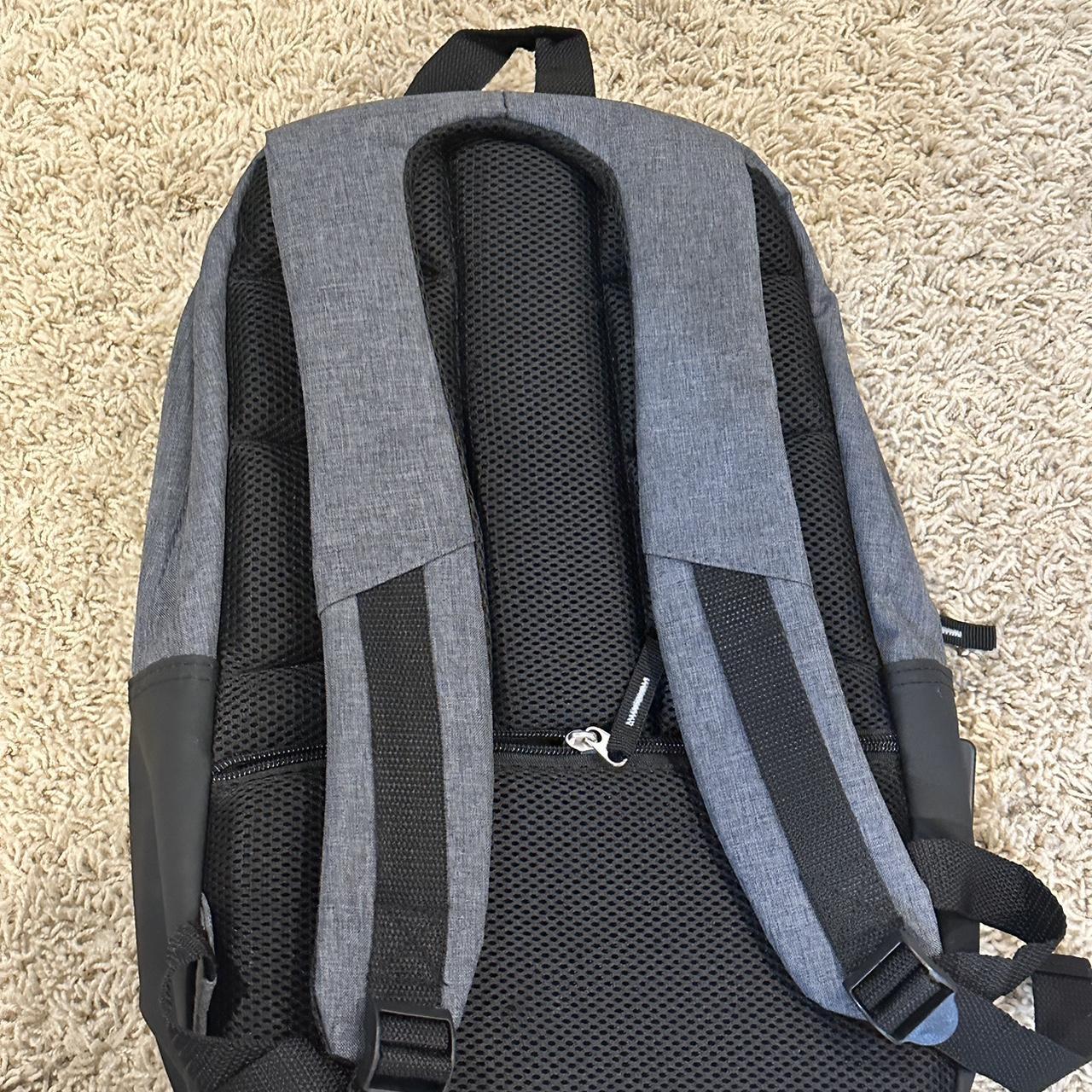 ups backpack - Depop