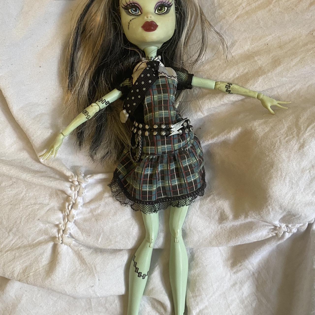 Monster High Frankie Stein Original Doll G1 Used No... - Depop