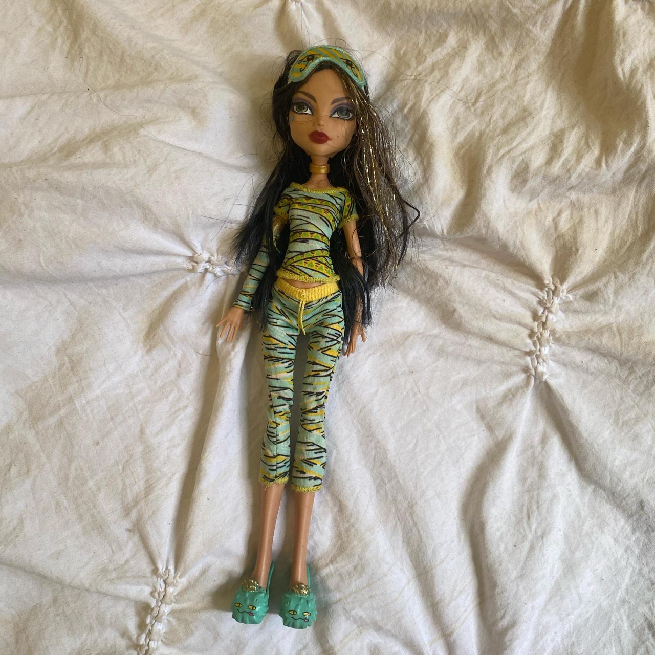 Monster High Cleo De Nile Dead Tired Sleepover... - Depop