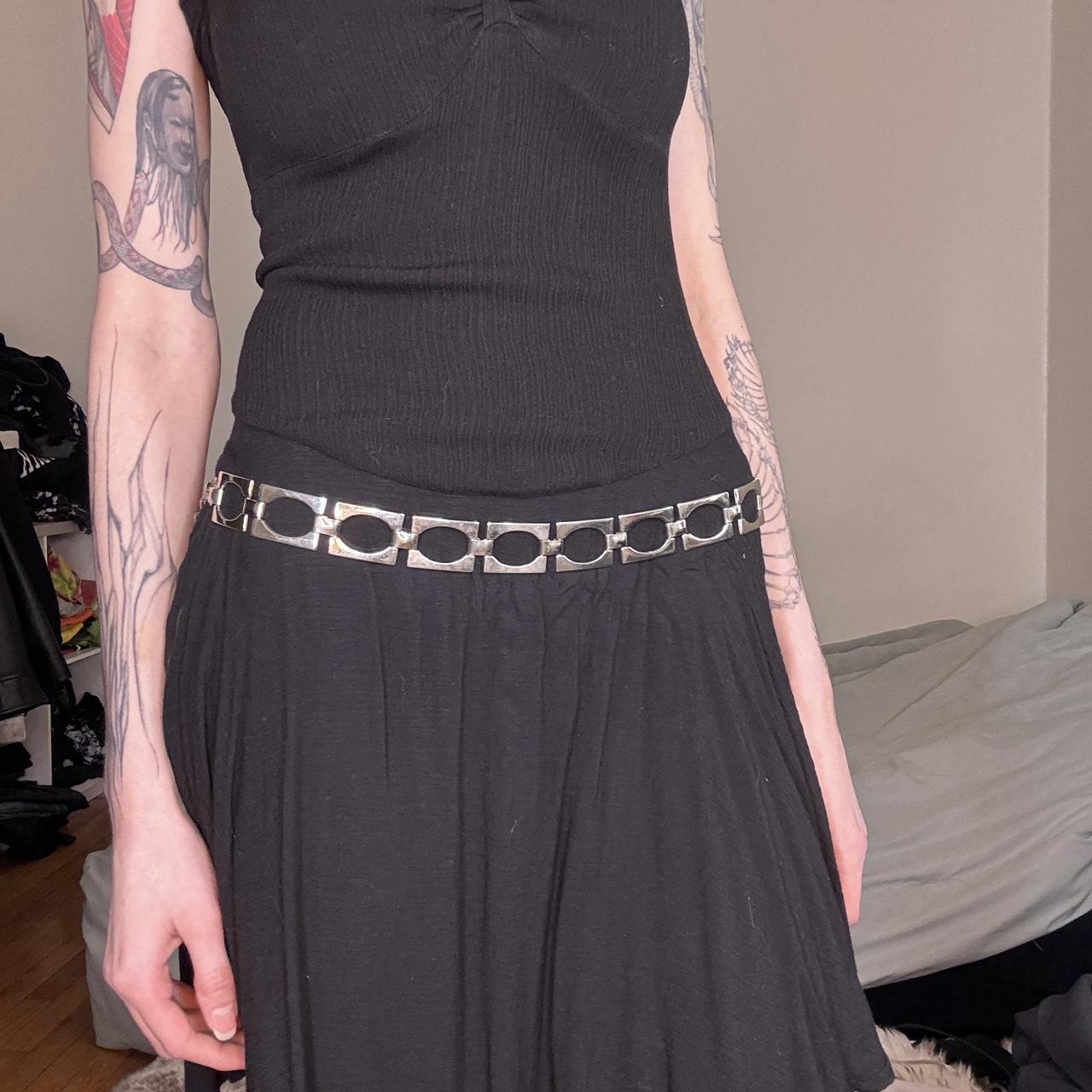 Silver Square metal chain hip belt My waist 26 Hips 35 - Depop