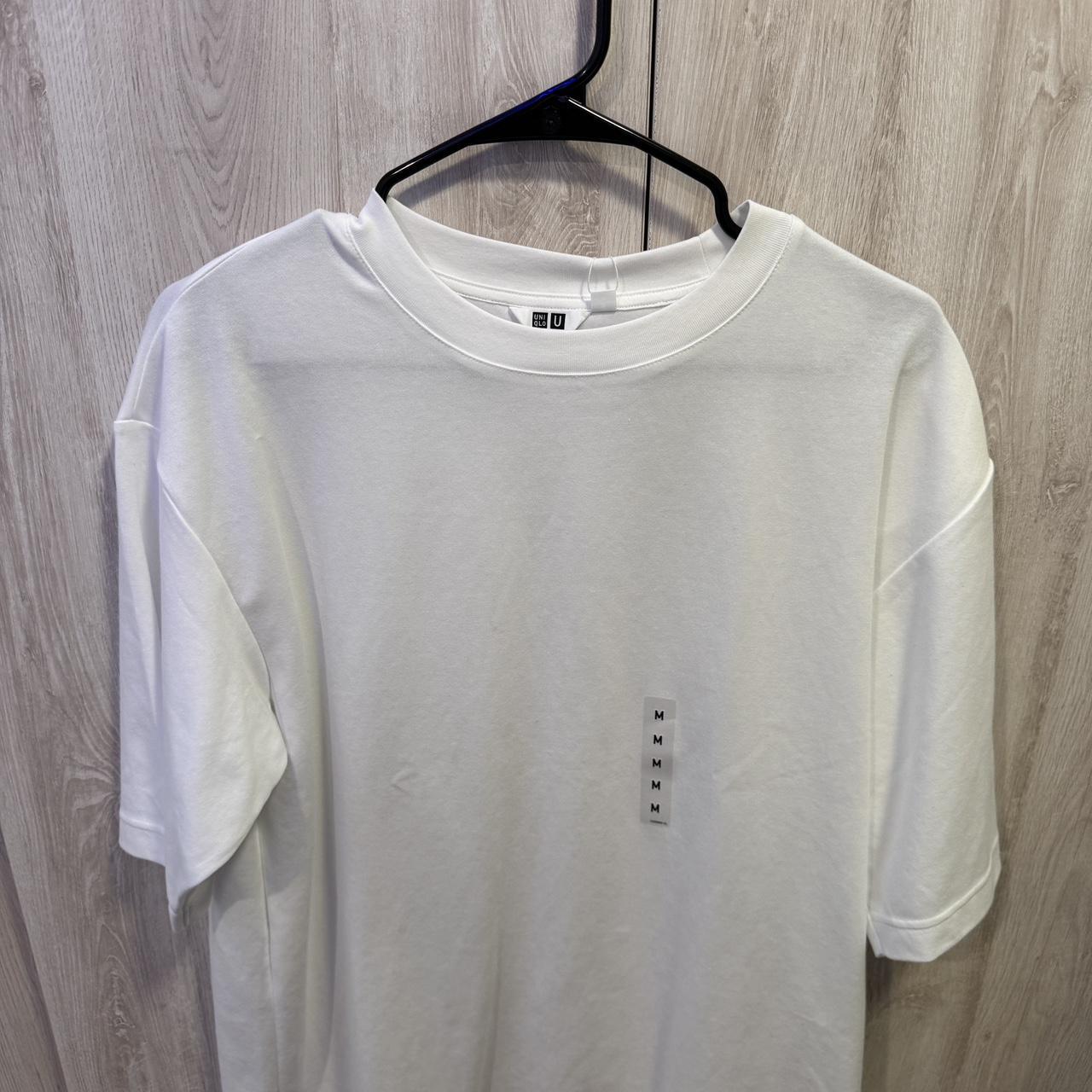 Uniqlo basic white oversized t-shirt - Depop