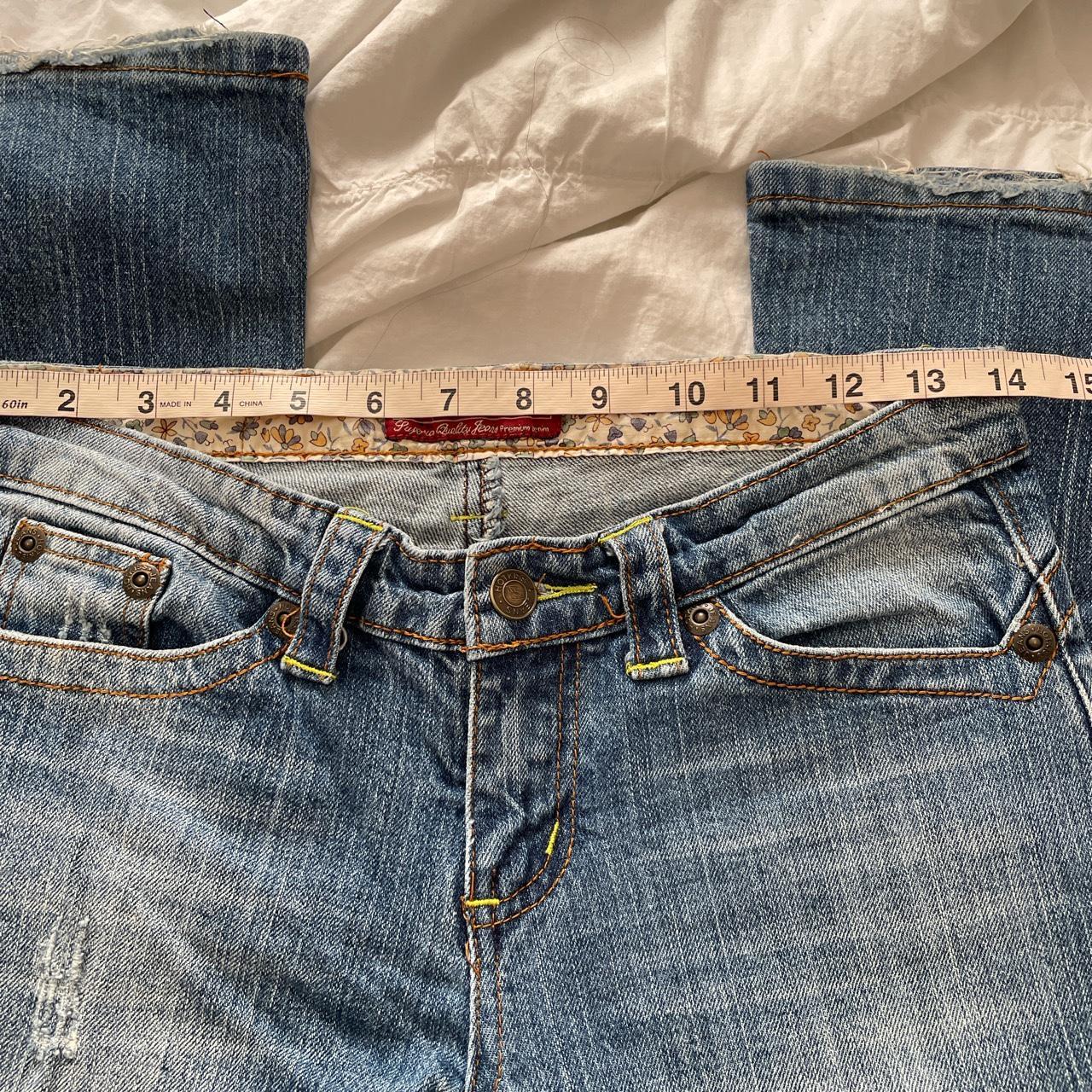 y2k low rise jeans. the star pockets are super cute🌟... - Depop