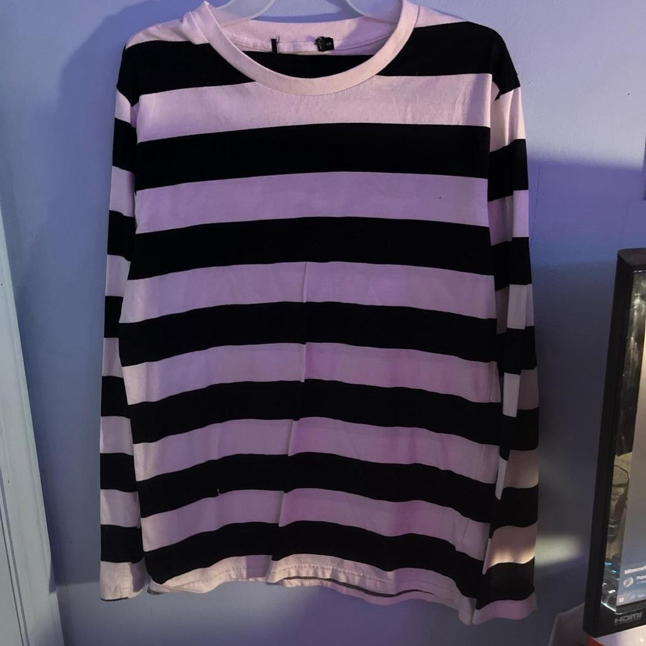 Black and white striped tshirt. #eboy #striped | Depop