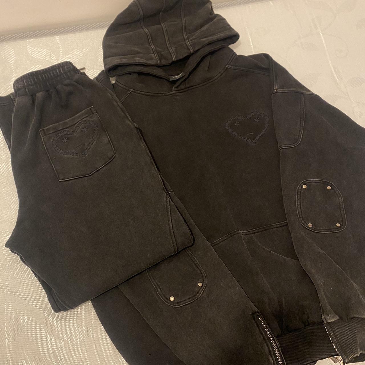 Carsicko War tracksuit (washed grey) - Depop