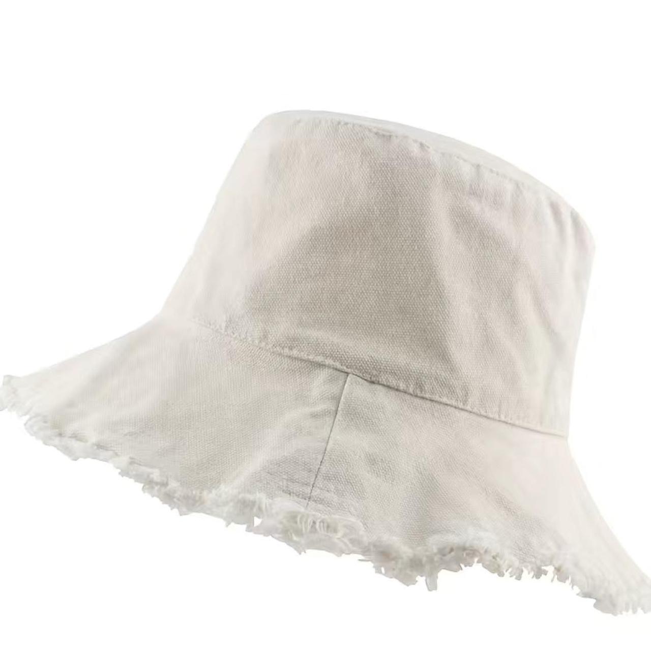 FASHIONABLE BUTCKET HAT 🎩 - Depop