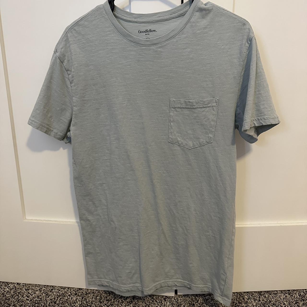 goodfellow t shirt size small greenish blue color - Depop