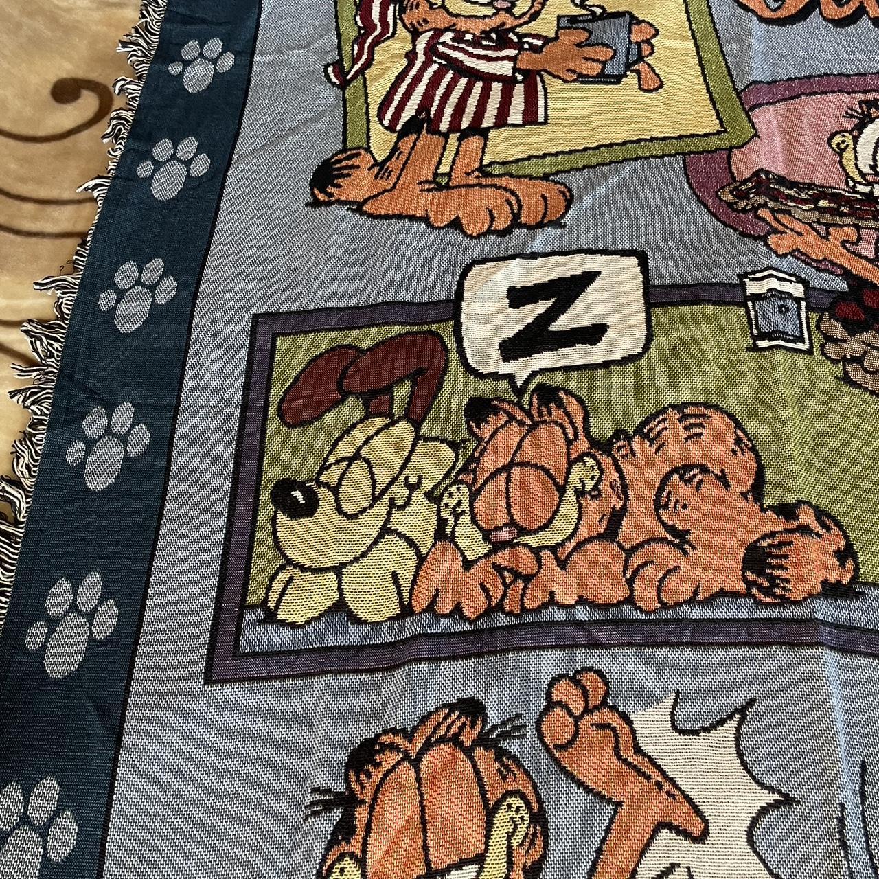 New DANBURY MINT Garfield Collectible Throw (All in... - Depop