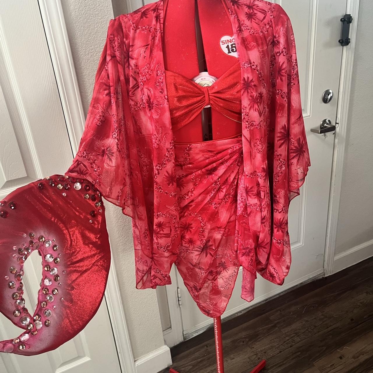 Crustacean Chic “Red resort wear” look worn on s14... - Depop