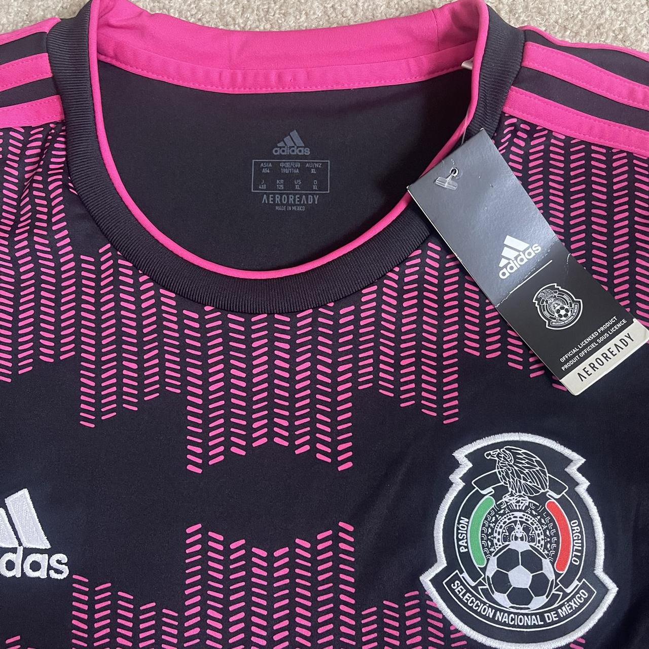 Mexico 2021 Home Kit Size XL Brand new with tags - Depop