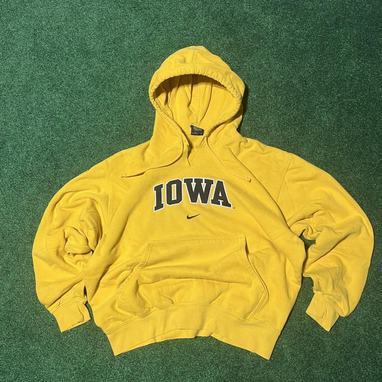 Vintage Y2K Team Nike Iowa Hoodie -great condition... | Depop