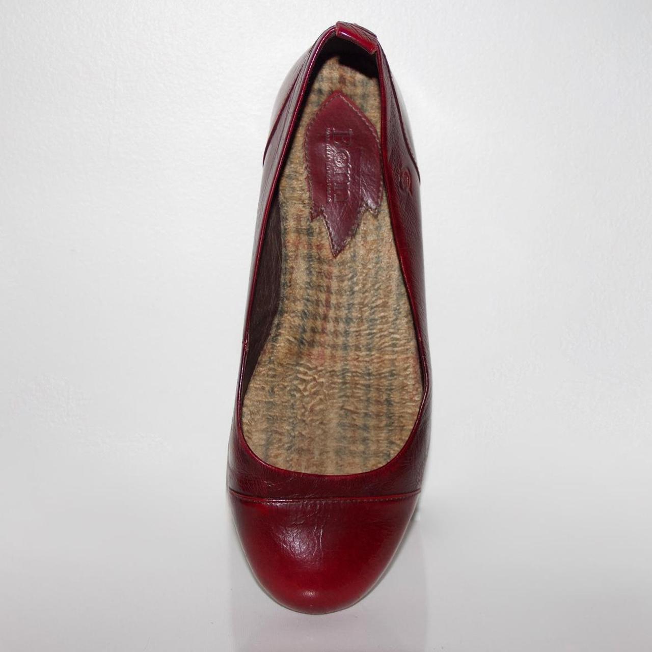 BORN red/burgundy ballets flats size: tag says 8... - Depop