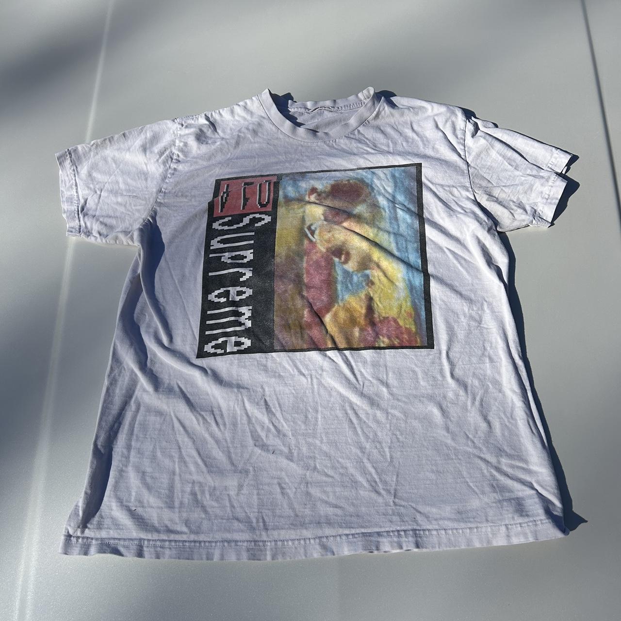 No tag Vintage Supreme tee fits like an L, very... - Depop