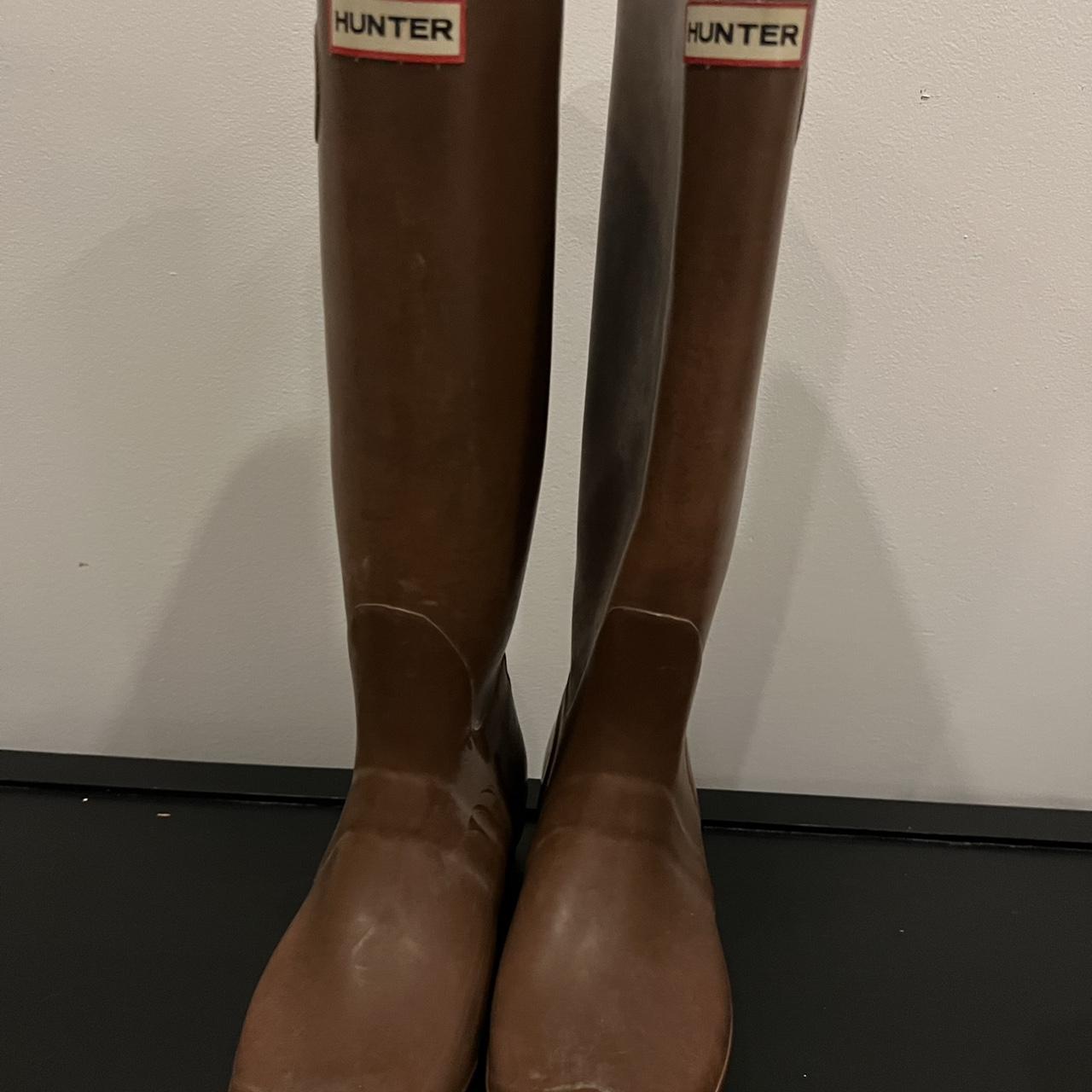Tall Hunter Rain Boots Maroon Sz US 8/9 UK 40/41... - Depop