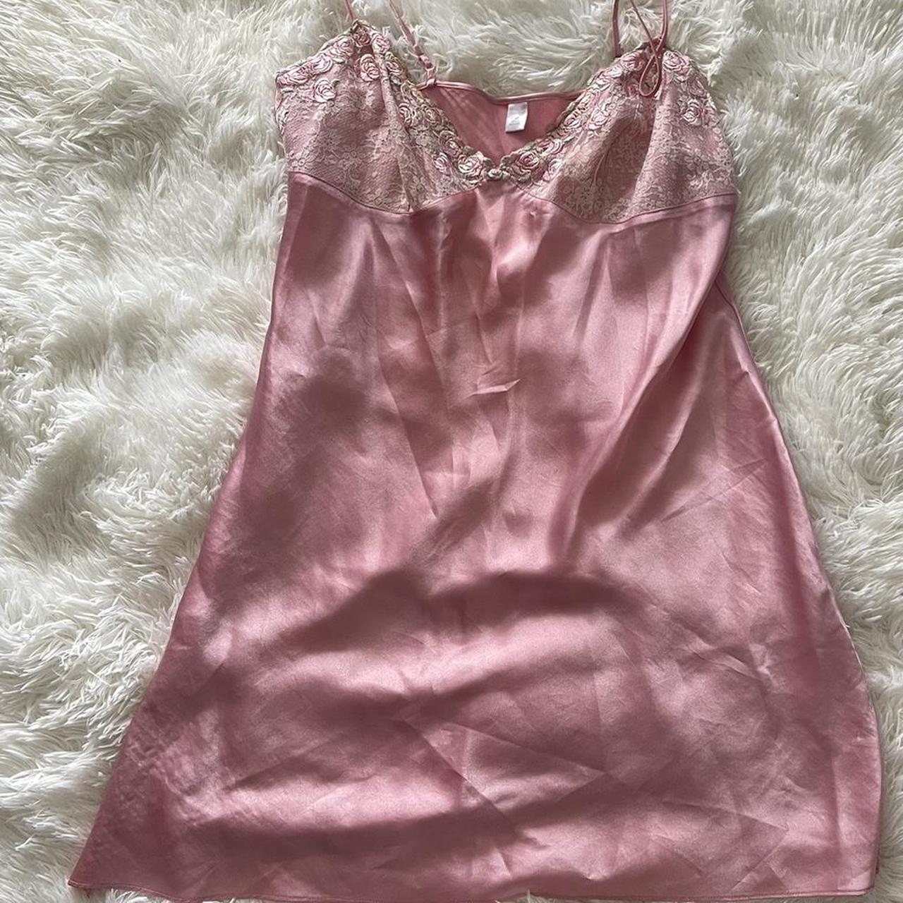 Elegant pink satin night gown. Size 14 - Depop