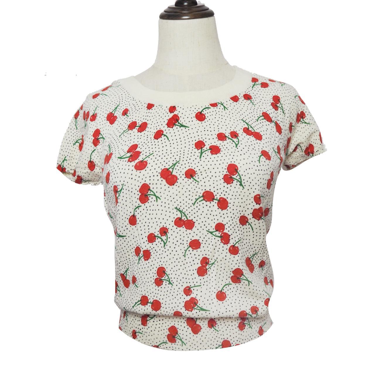 vintage style ,cherry print top ,very cute and 80s. - Depop