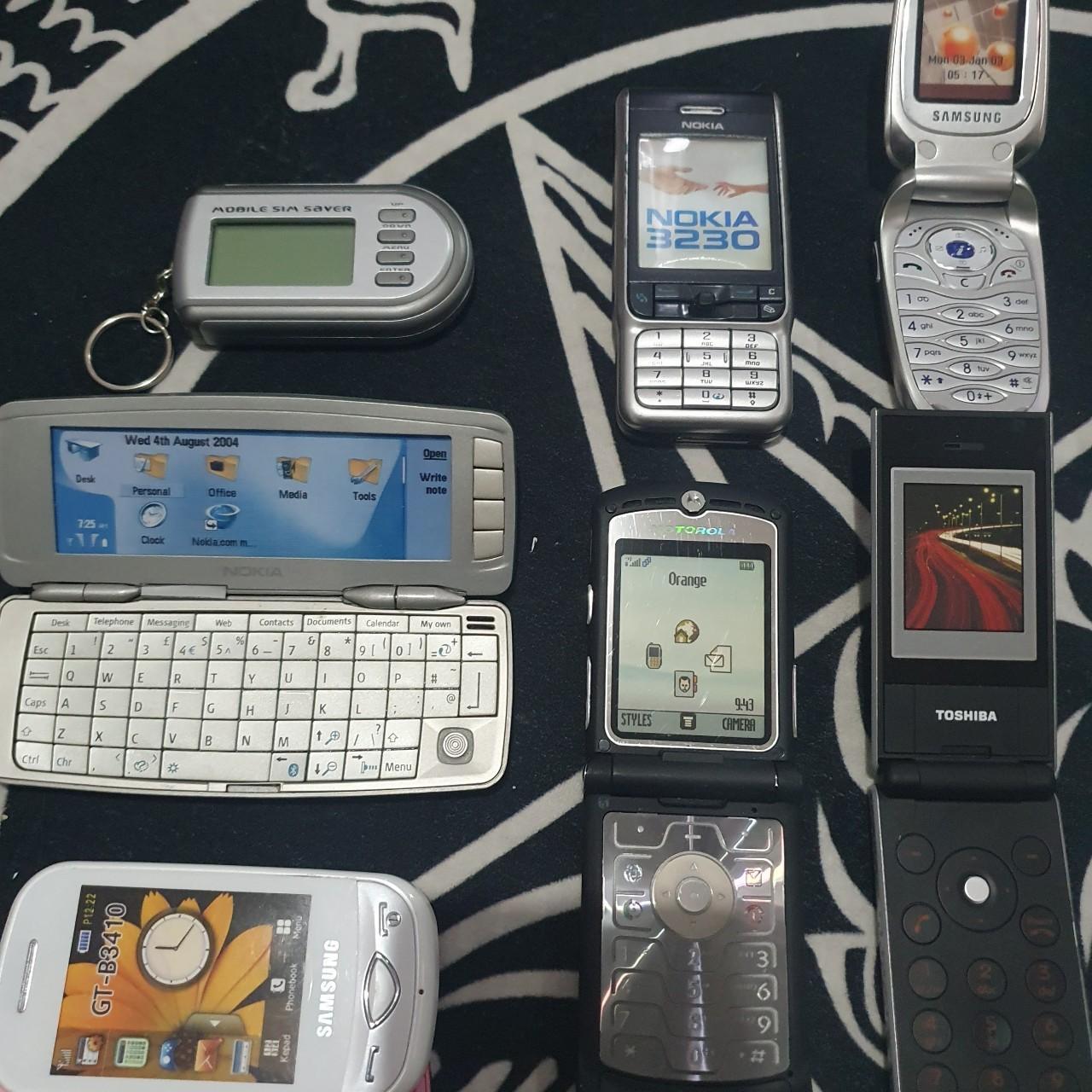 Ex phone shop display dummy phone bundle, these are... - Depop
