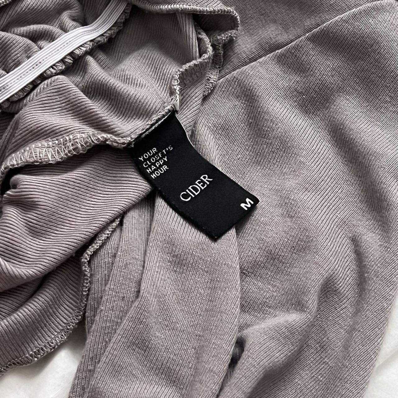 CIDER Grey Beige 🩶 Ruched Front Button Cropped... - Depop