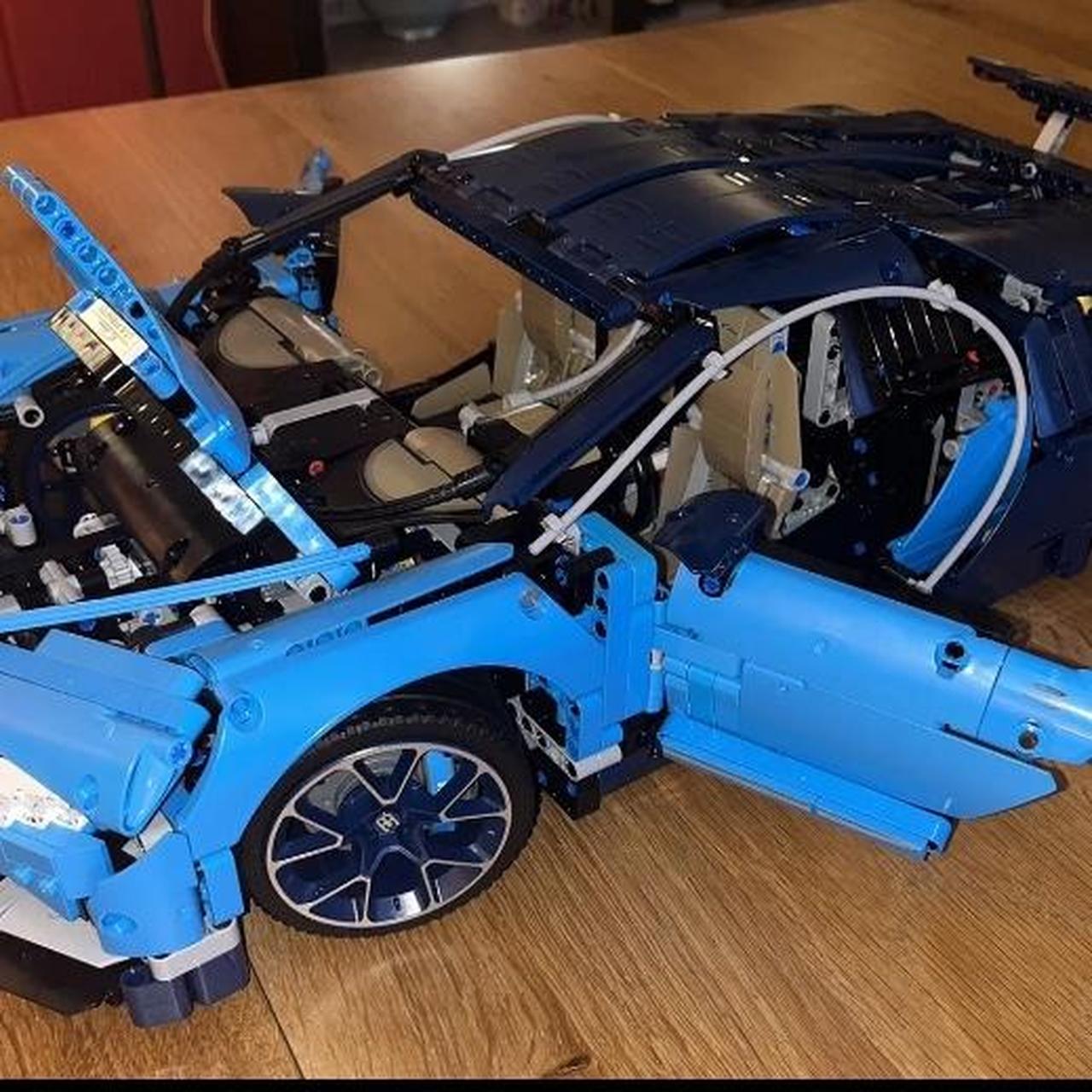 Lego bugatti chiron - Depop