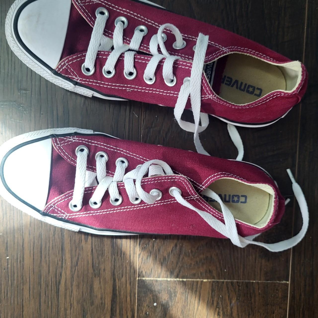 red converse shoes low rise size eight #converse... - Depop