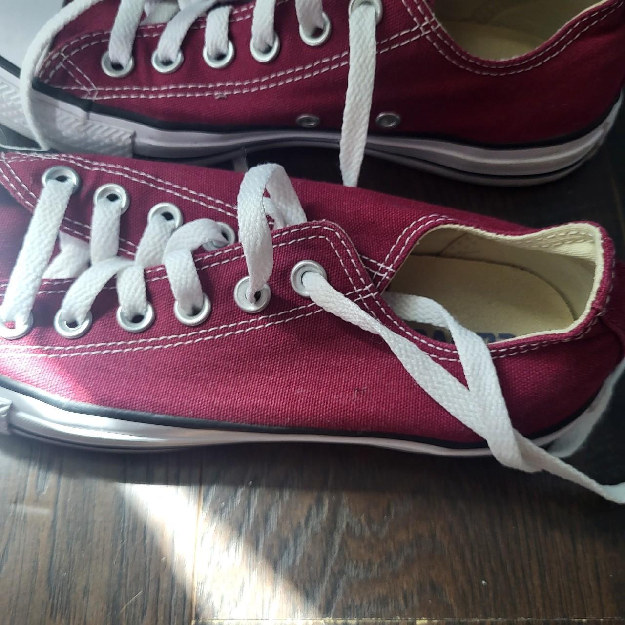 red converse shoes low rise size eight #converse... - Depop