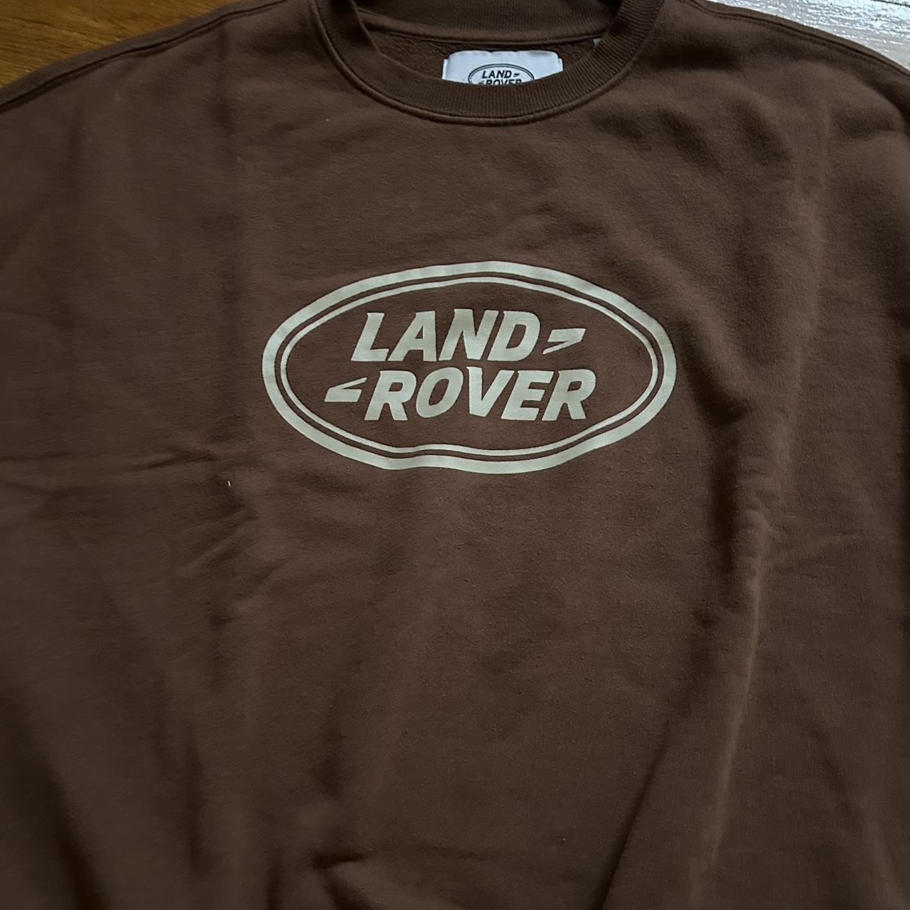 land rover crew neck - Depop