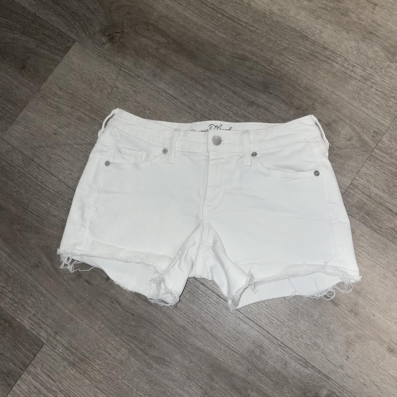 Women’s White Shorts. Universal Threads Brand. Size... - Depop