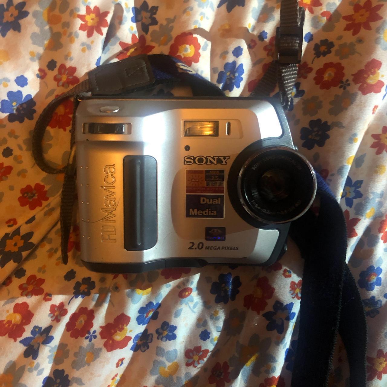 Sony FD mavica digital camera W/ charger - Depop