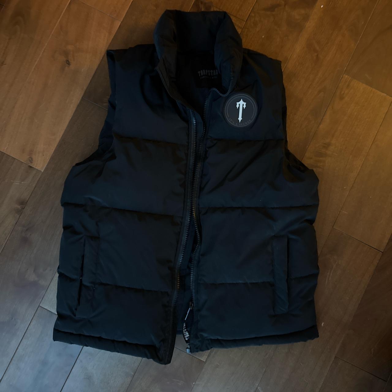 trapstar vest a little large good to fit hoodies under - Depop