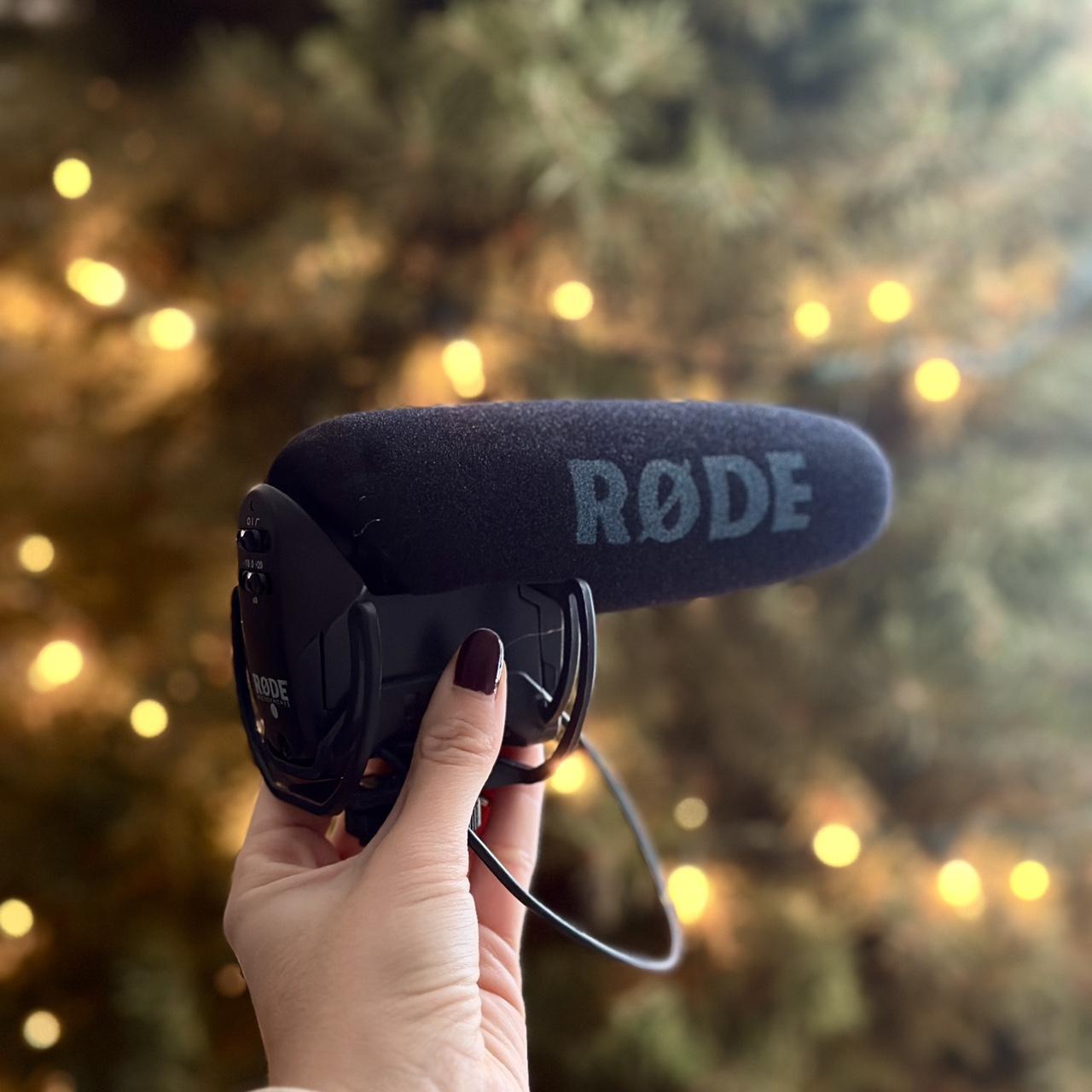 Rode VideoMic Pro R Camera-Mount Shotgun black... - Depop