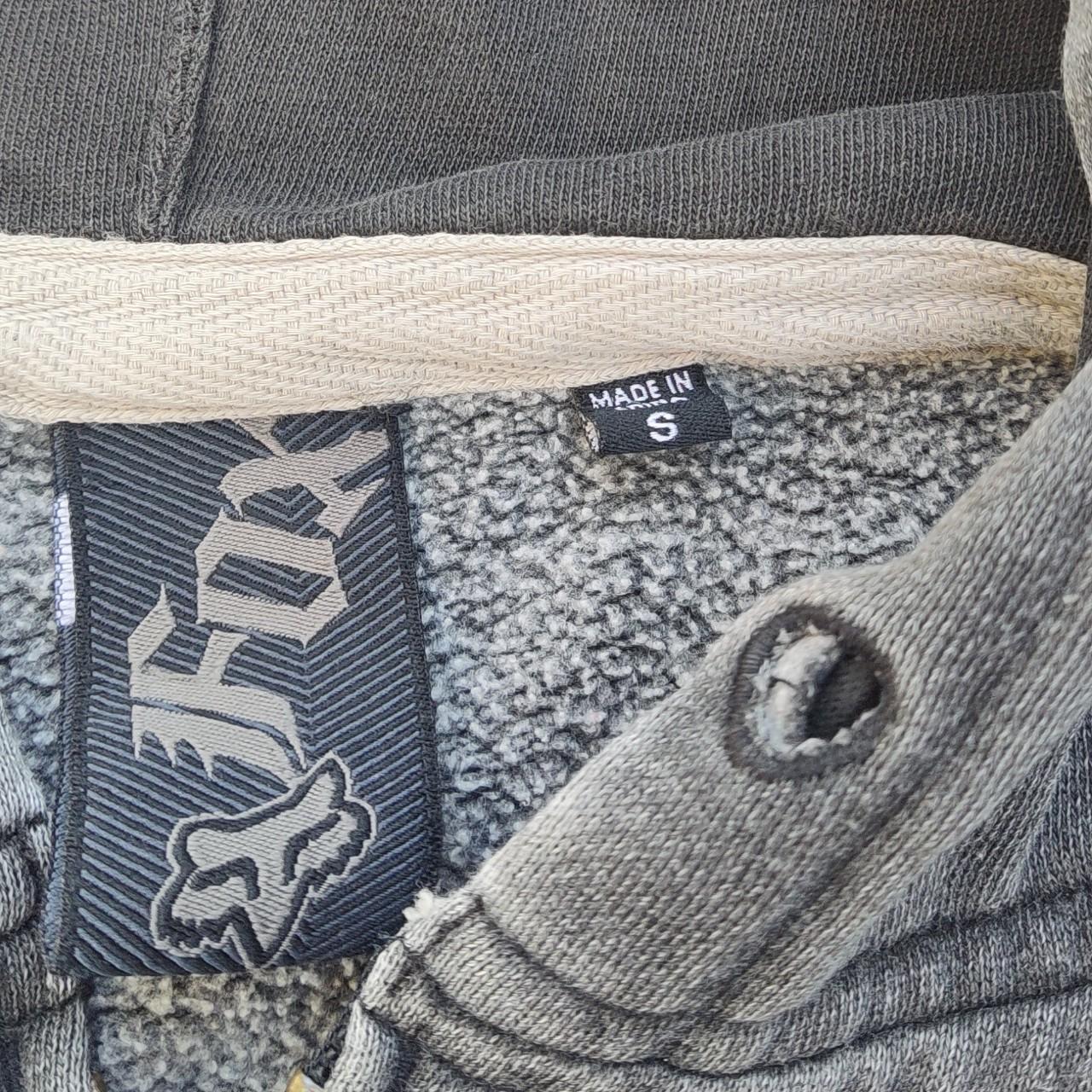 Messed up Y2K Fox zipup Tagged size S lots of paint... - Depop