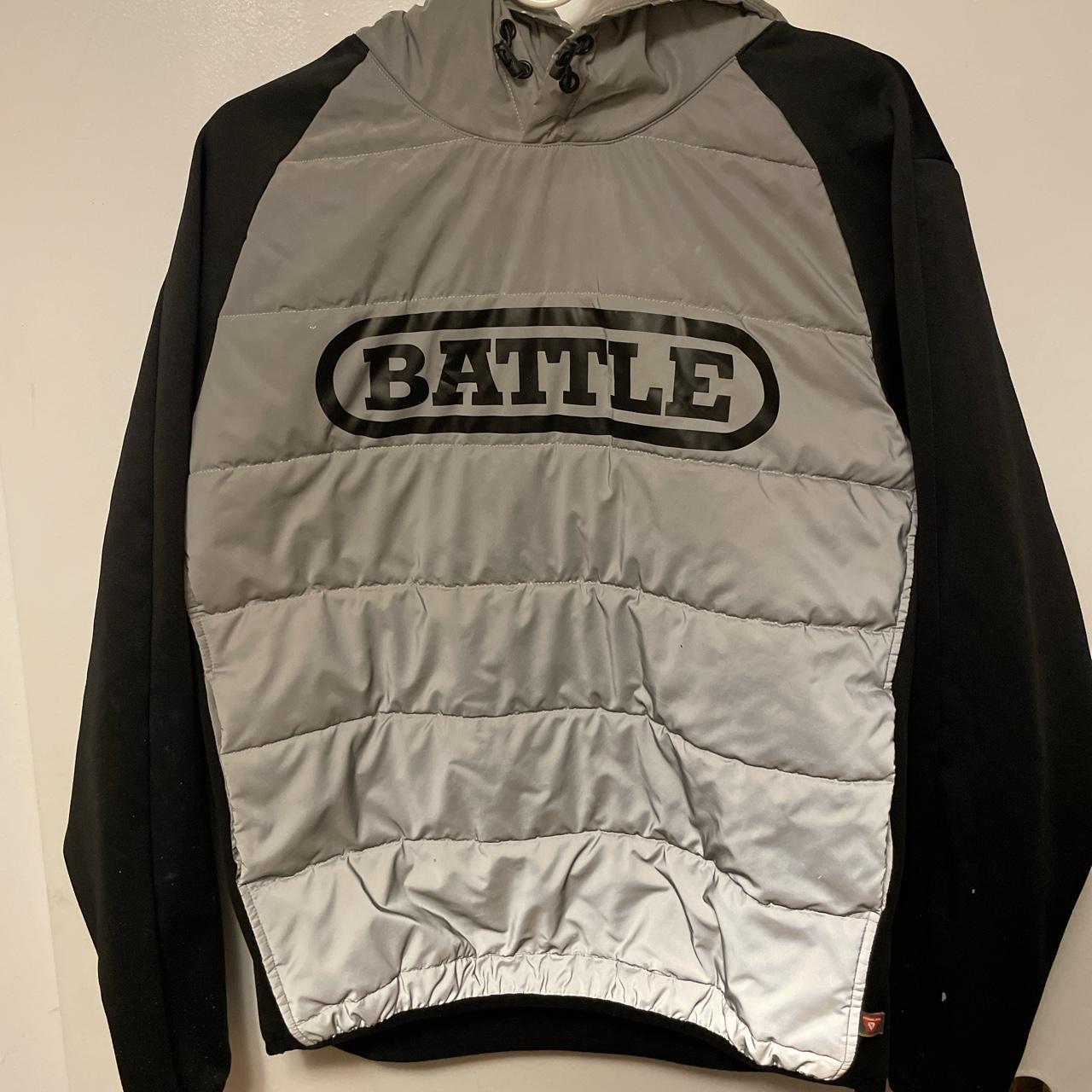 3M Black Puffer Jacket. Size Medium. Some stains on... - Depop