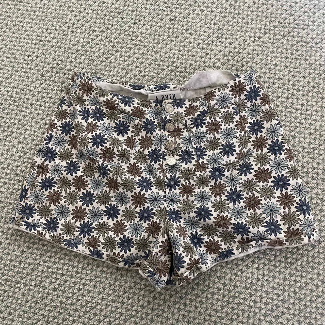 Floral mini shorts by A. Byer. Vintage 90s! Best... - Depop