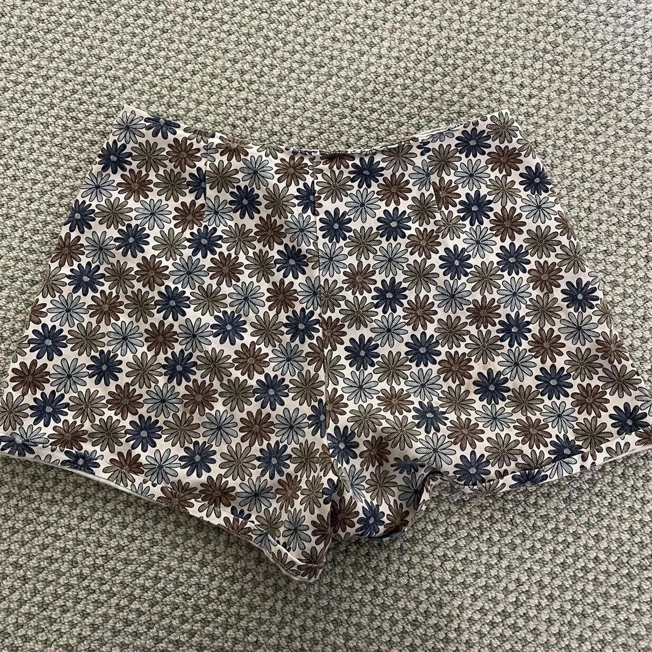 Floral mini shorts by A. Byer. Vintage 90s! Best... - Depop